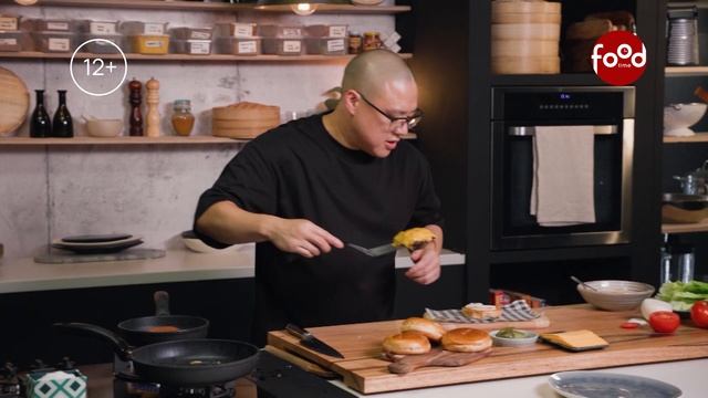 Анонс. Уличная еда с Дэном  Хонгом. Канал FoodTime