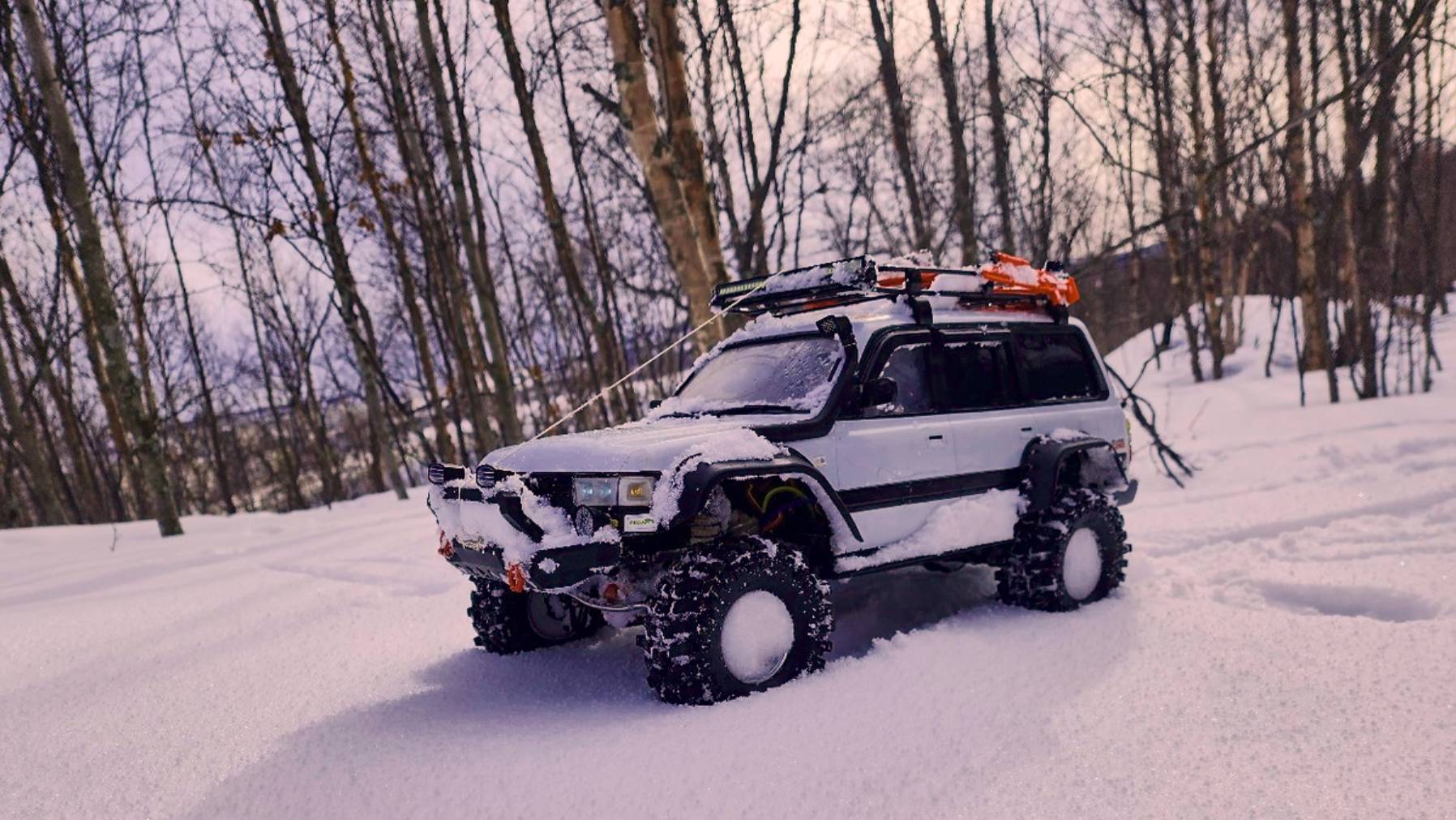 Toyota Land Cruiser 80 in the Kola snows (в кольских снегах)