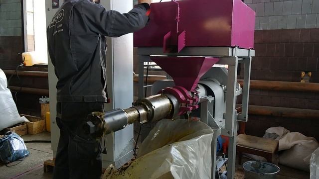 Переработка рапса: отжим и экструдирование