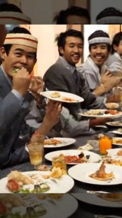 lot's people eating foods with different country #animation #shorts