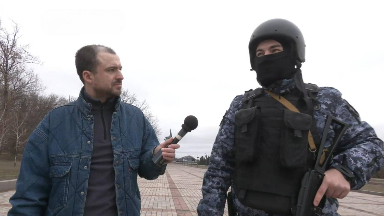 «Мы назад не можем отойти, потому что это наша территория и мы должны её отбивать!»