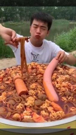 #кушать #обжора #жрать #многоеды #мукбанг #еда #отпуза