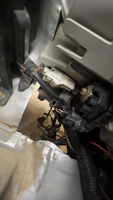 Восстановление проводки корректора фар на  камри 40