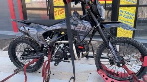 Выдача питбайка FRATELI FRZ 200E 19/16 в магазине X-MOTORS г. Красноярск