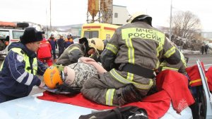 Вместе против ДТП: межведомственное учение по ликвидации последствий аварии прошло на Камчатке
