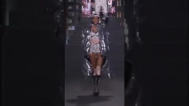 Moschino /H&M 2019