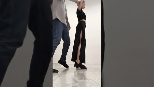 Бачата. Танец на групповой подготовке к соревнованиям. Дебютанты. Александра.