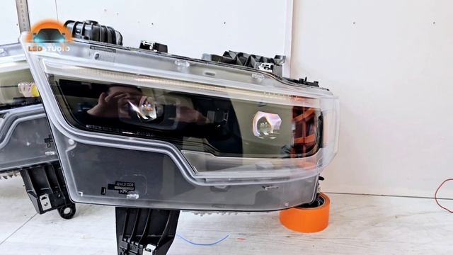 Dodge Ram тюнинг фары светодиодные