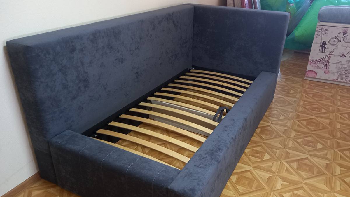 Обзор угловой кровати Сидни