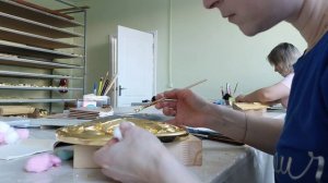 Цех золочения резьбы и элементов иконостаса.