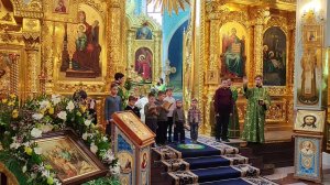 Символ веры в исполнении прихожан. Диакон Артемий Дубинин.