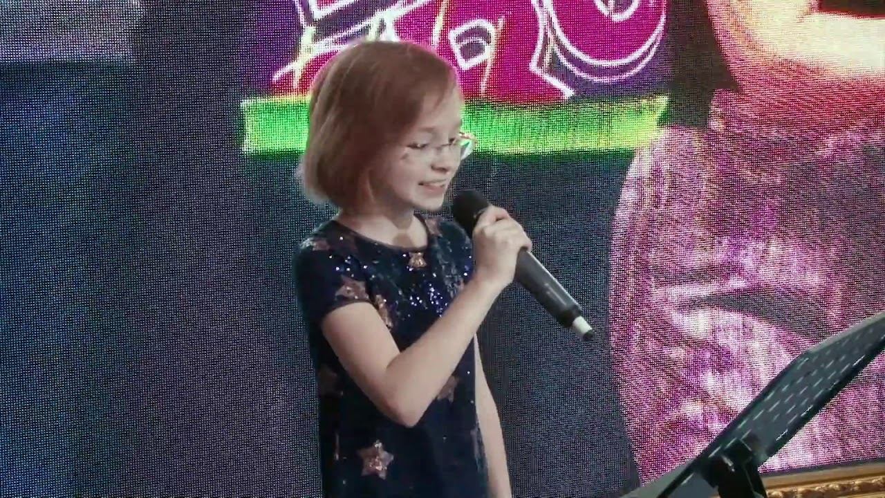 ВИКА СТАРИКОВА   ГИМН РОССИИ