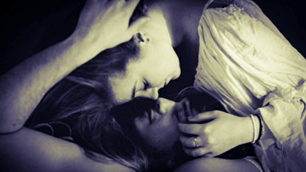 Георгий Иванов "Вновь с тобою рядом лежа..." Читает Павел Морозов