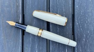 Перьевая ручка Waterman Charleston