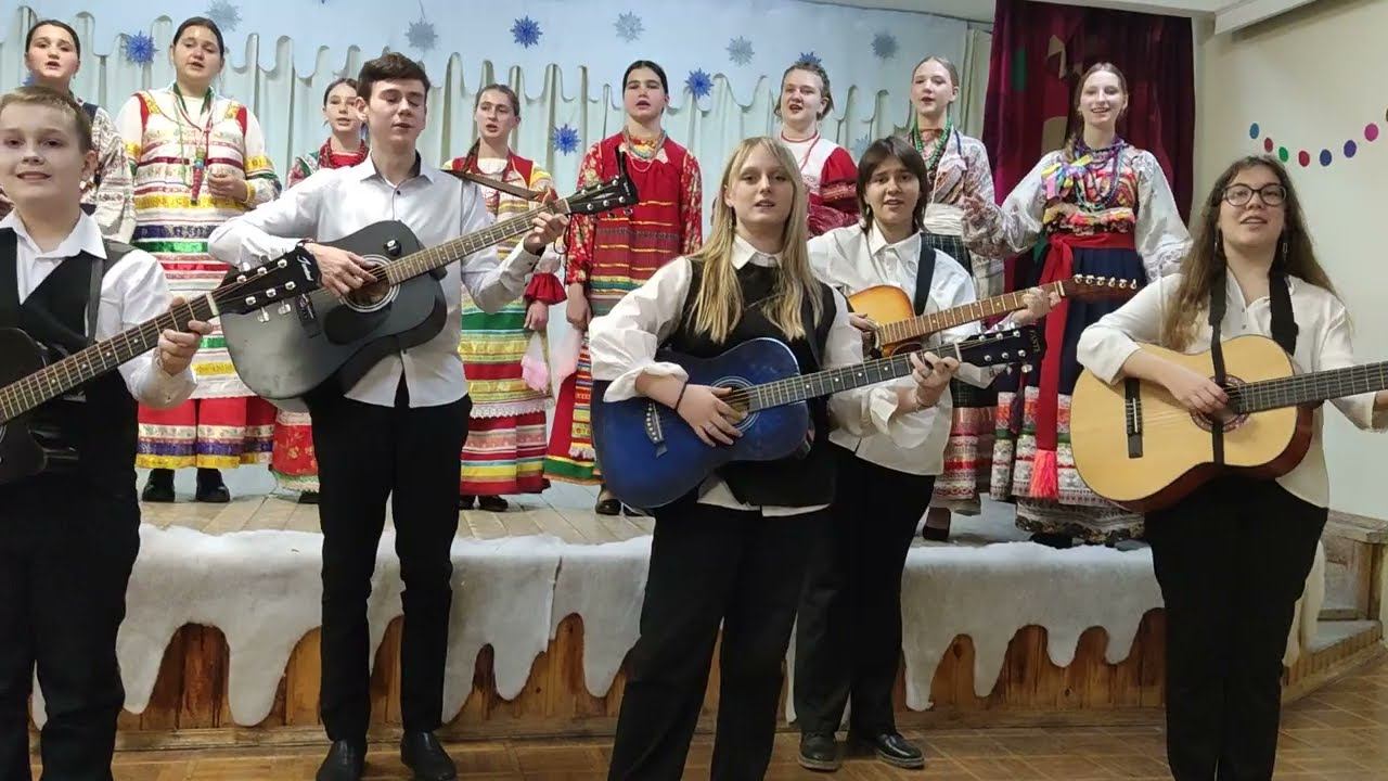 Отчетный концерт ансамблей "Гомониха" и "Аккорд" в ДК  28122023