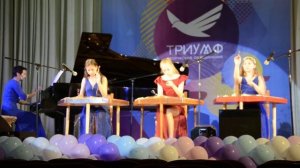 Шумяць лiсця.