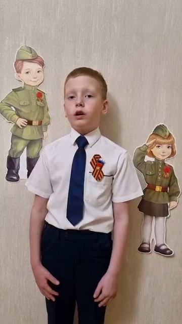 Читает  Александр Волошин. Стихотворение Алексея Смирнова. "Кто был на войне"