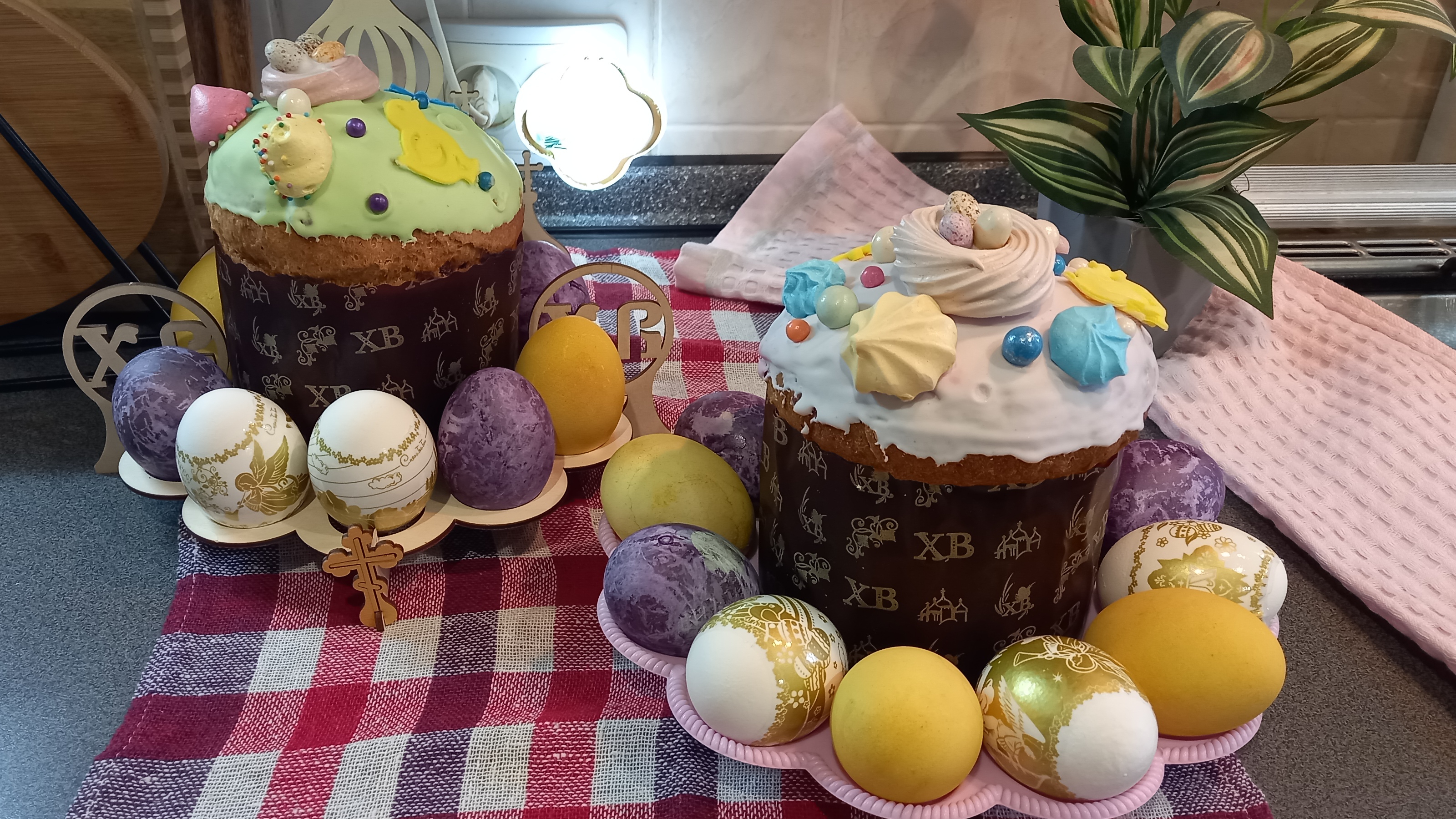 Готовлюсь к ПАСХЕ 🍿🥚 Крашу ЯЙЦА