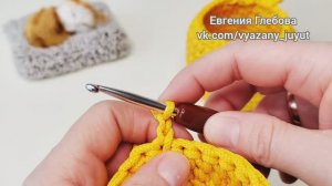 Вяжем корзинку с ушками ч 2.