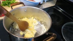 Learn To Make ASIAN BEEF SAUCE With Ivy The African Mom !