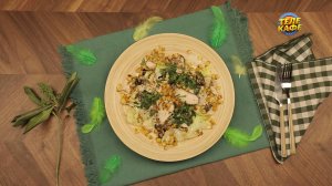 Тёплый салат с курицей и запечёнными овощами. Универсальное блюдо на обед и ужин для всей семьи