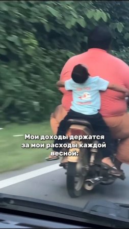 🔍Весенний квест: как поздравить всех и не разориться?