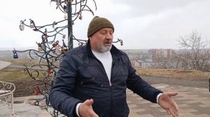 Футбольные ворота в березовой рощи Ачинска несут смертельную угрозу