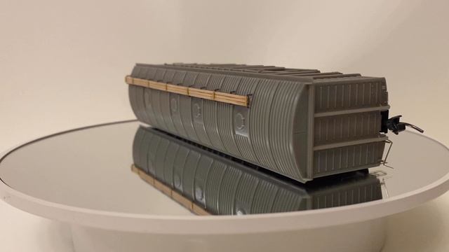 Модель крытого вагона из кита от «Постой, паровоз!» в масштабе 1:87