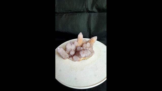 Кварц кактусовый аметистовый 7х13х17 см