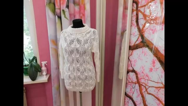 Белоснежный джемпер,ну очень красивый!!!