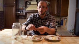 Самый БЫСТРЫЙ способ почистить ЧЕСНОК. Лайфхак для кухни..mp4