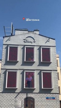 Mural Disneya w Warszawie! ✨