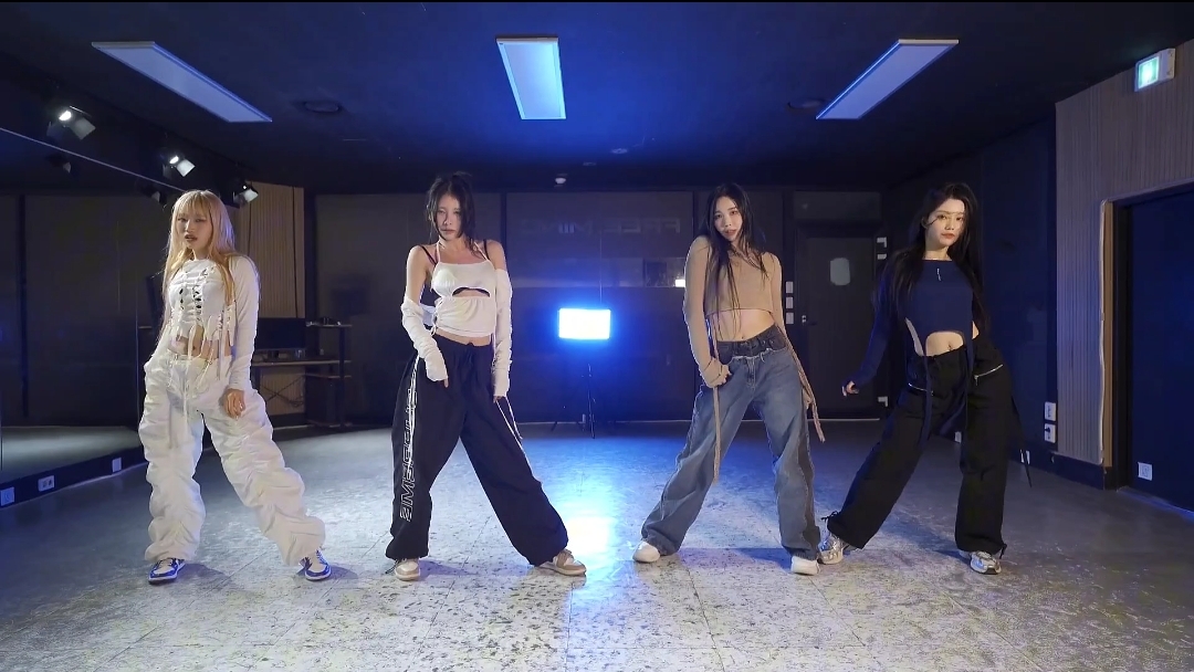 MAVE: - 'What's My Name' Dance Practice Mirrored