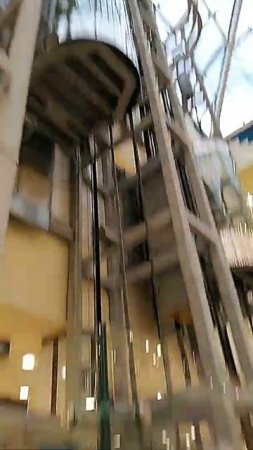 Отличные красивые стеклянные лифты в Рио в Тамбове