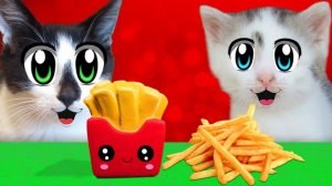 АНТИСТРЕСС VS ЕДА! КОТ и КОШЕЧКА МУРКА и Squishy Food VS REAL FOOD CHALLENGE!  А ну-ка давай-ка