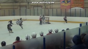 ХК "МОЛОТ"2000 Чебаркуль - ХК "УРАЛЬСКИЕ ТИГРЫ"2000 Златоуст 1 период