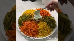 Очень сытненький салат с курочкой!!!