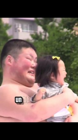 Nakizumo les sumo qui font chialer les gosses  #japon  #voyage
