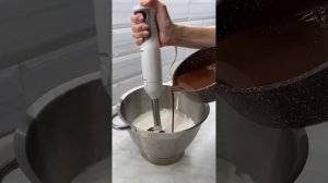 Вкусненький и быстрый шоколадный десерт😋
