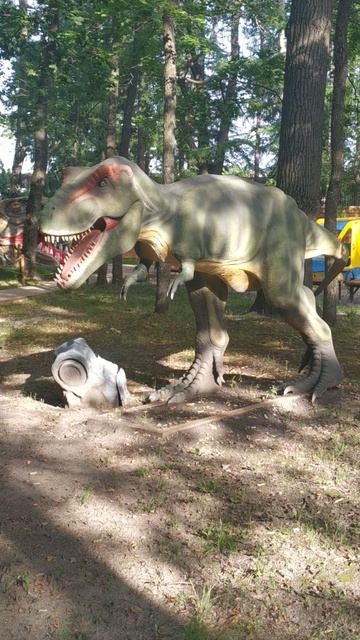 Парк динозавров 🦖