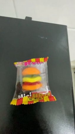 Very yummy mini burger 🍔 jelly #shorts