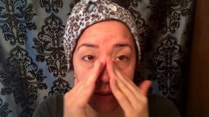 Tutorial on oil cleansing/double cleansing