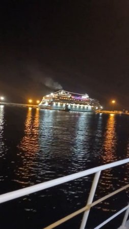 корабль Грузия не пропустила в Турцию
