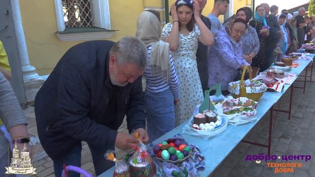 Освящение куличей Ильинский храм Серпухов