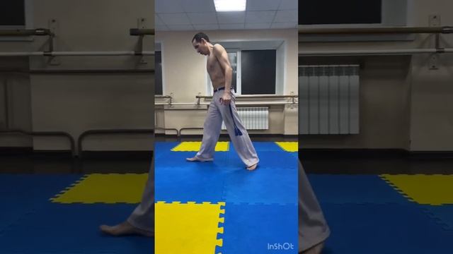 Тренировка как кофе бодрит и заряжает. #capoeira #акробатика #капоэйра #позитив #спорт