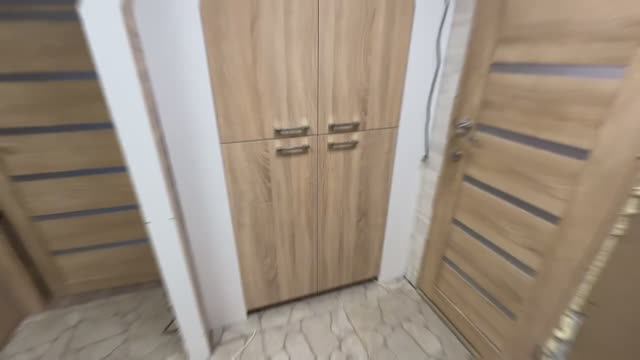 Встроенный шкаф в прихожей