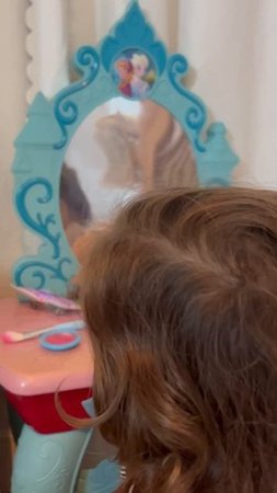 PRiNCESS NAVEY!! baby naves gets ready for her ROYAL BALL at her frozen makeup table! Makeup routin