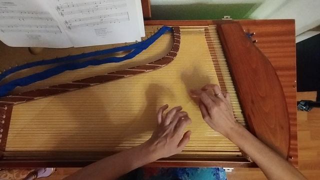 Л. Когбетлиева "Часики" (щипковые гусли)