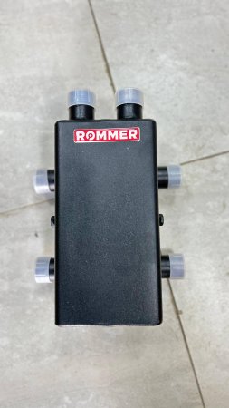 ROMMER Стальной распределительный коллектор 2 отопительных контура с гидравлическим разделителем 1"