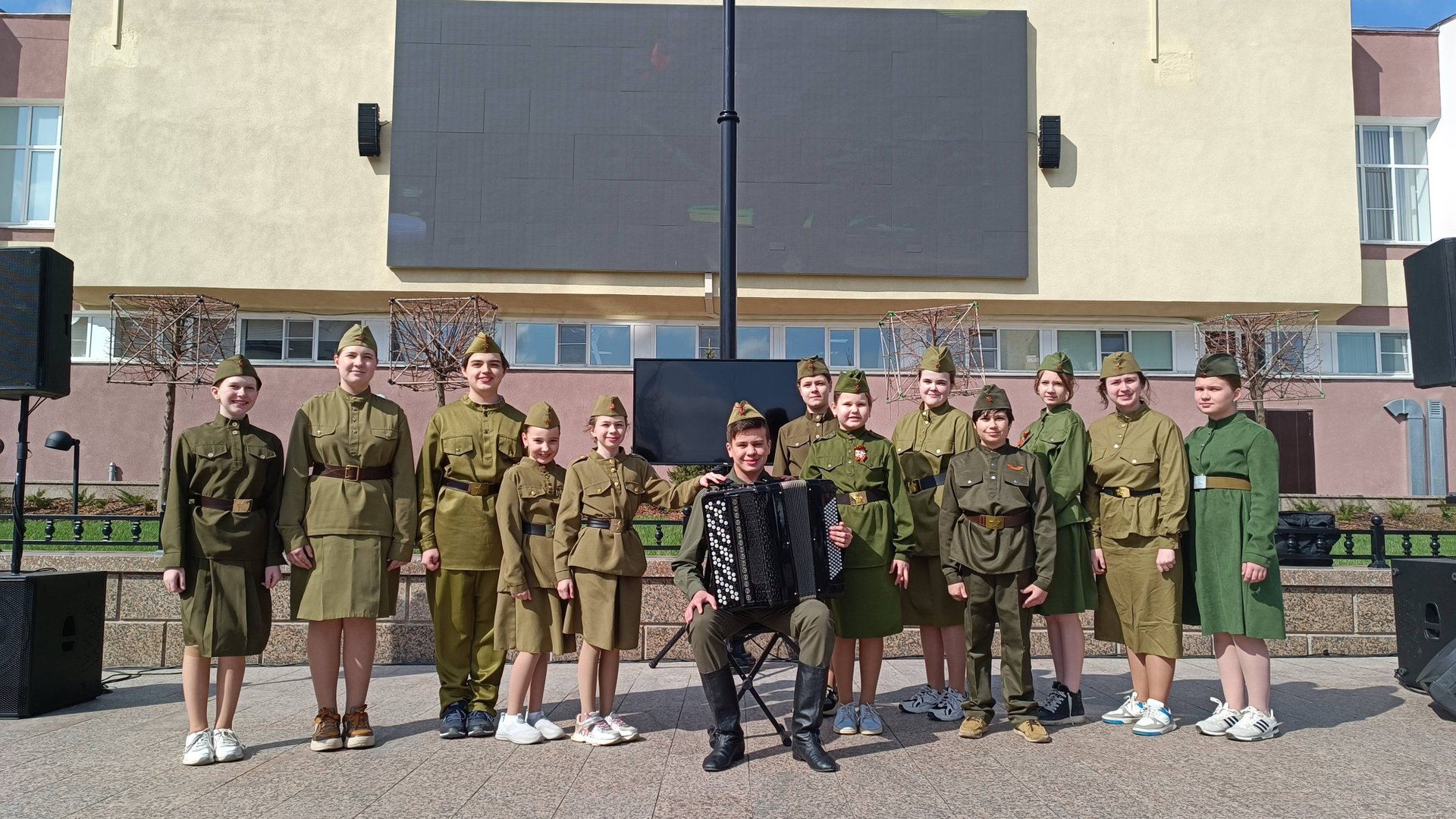 "СМУГЛЯНКА"